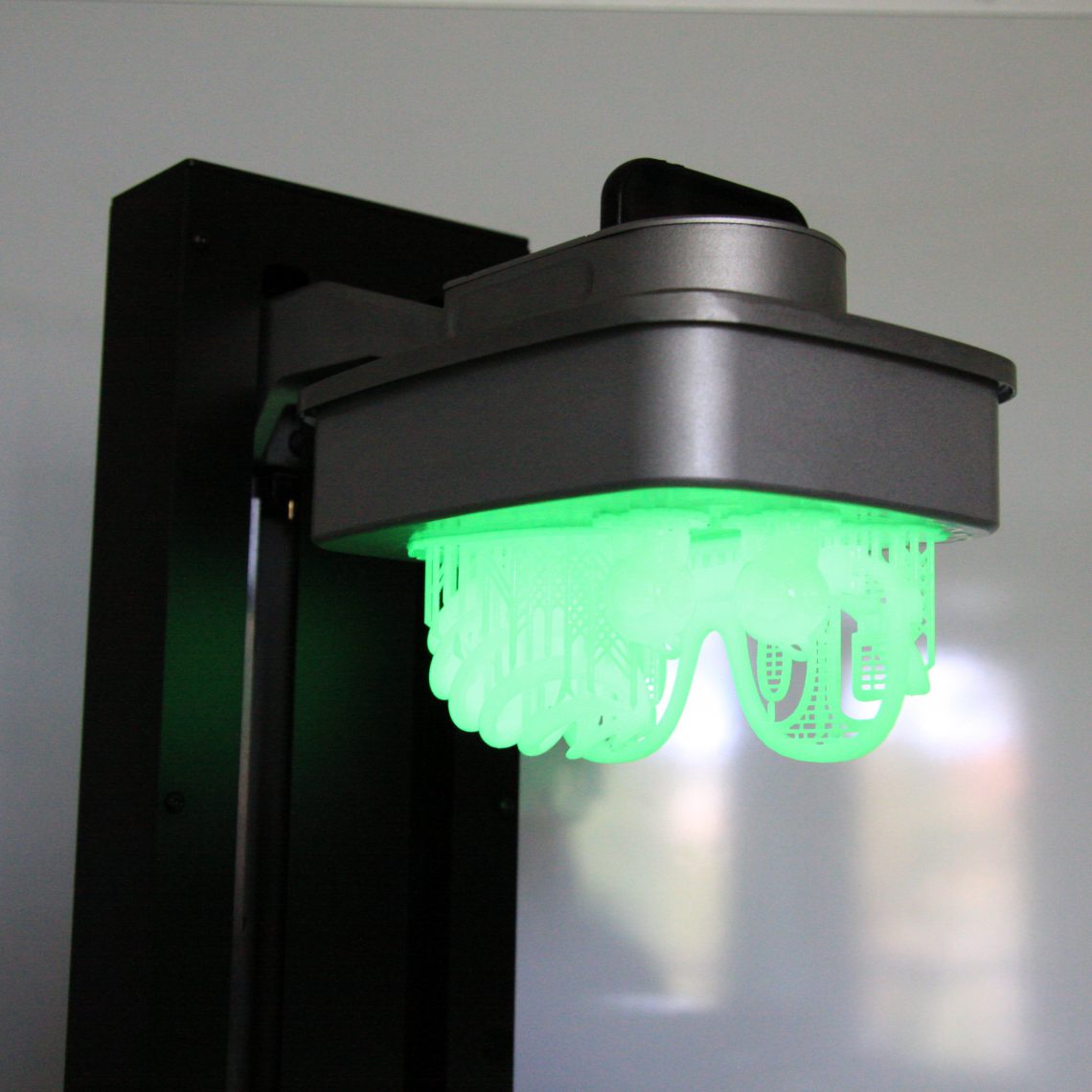 Sprintray Moonray compatible engineering resin | Liqcreate