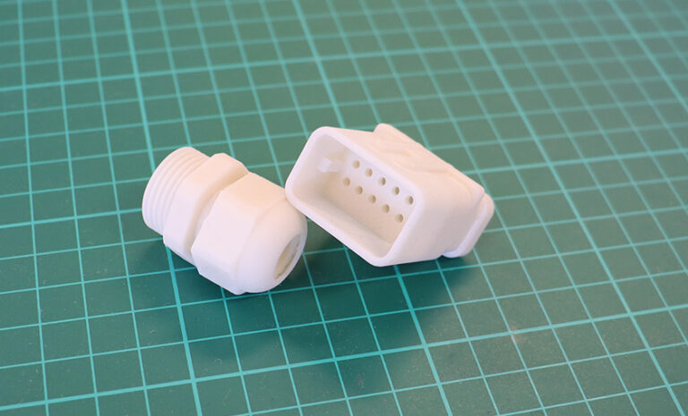 Flame Retardant HDT | UL94 V0 3D-printing resin by Liqcreate