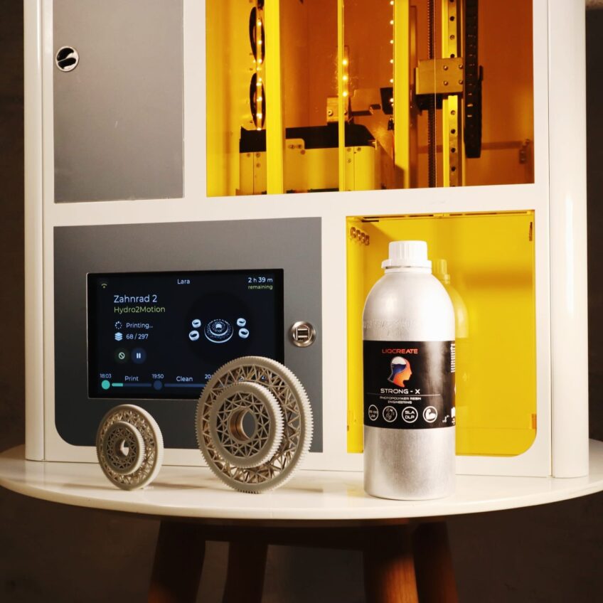 micro factory 3D-printer & compatible resin | Liqcreate